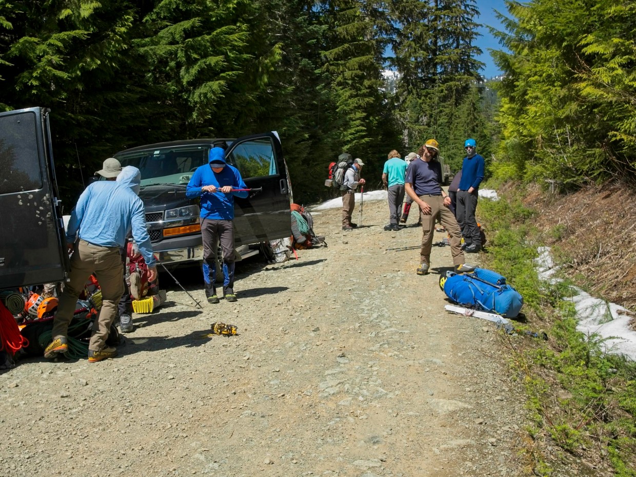Mountaineering at Mount Baker - Backcountry Sights